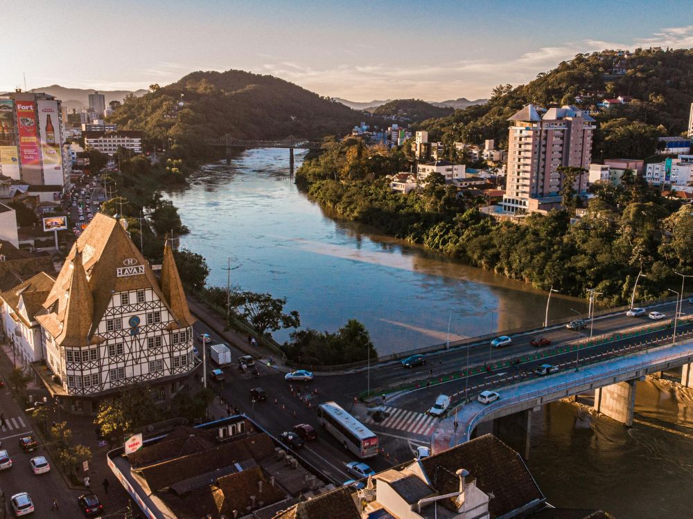 O que significa Vale do Itajaí? - MB News Brasil